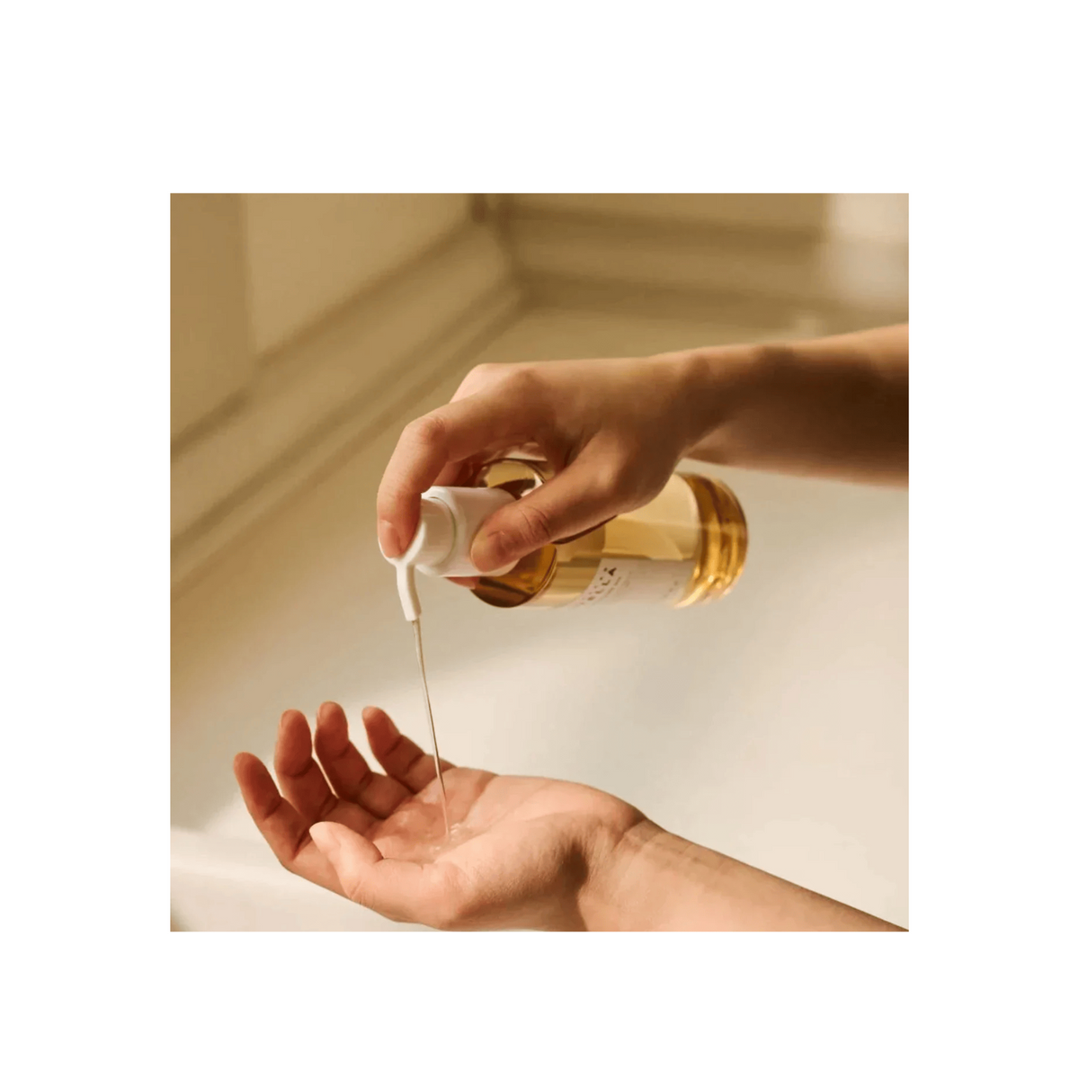 SKIN 1004 - Madagascar Centella Light Cleansing Oil – LoomiSkin